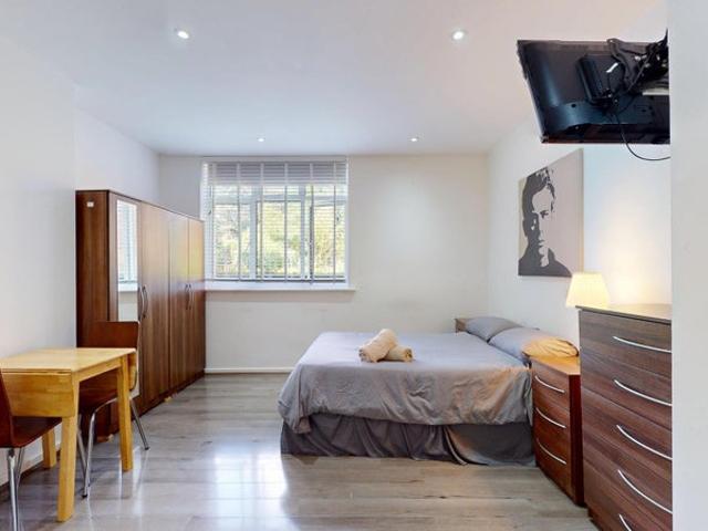Some Bills Included Brend New Studio in Willesden