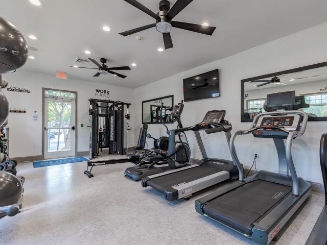 SomerHill Farms Apartments 2 Bedroom Apartment for Rent at 7351 Yountville Dr, Gainesville, VA 20155 Somerset