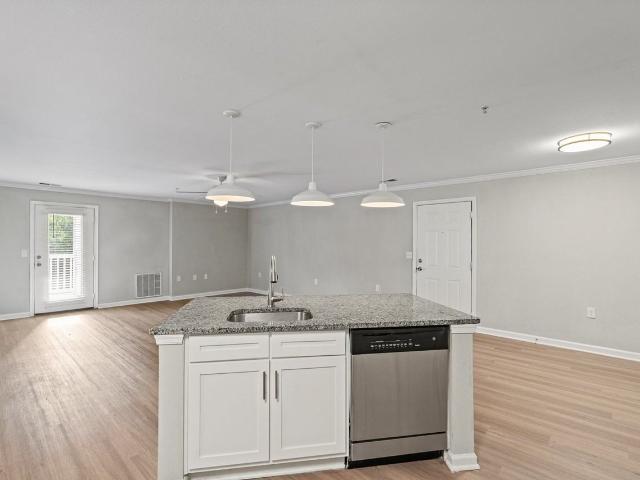 SomerHill Farms Apartments 3 Bedroom Apartment for Rent at 7351 Yountville Dr, Gainesville, VA 20155 Somerset