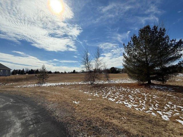 Somers Ln Lot 17, Port Washington, WI 53074