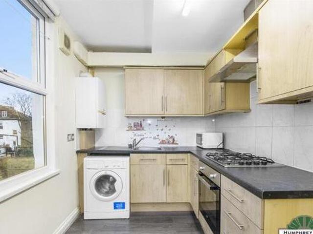 Somers Road, Walthamstow, 3 Bedroom Flat