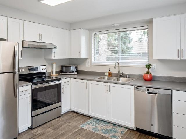 Somerset Terrace 2 Bedroom Apartment for Rent at 13601 Se 19th St, Vancouver, WA 98683 Cascade Park