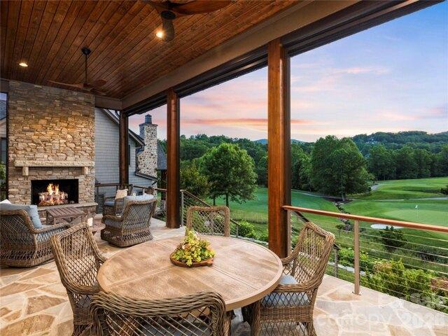 Somerset Village Ln, Arden, Home For Sale