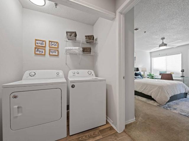 Somerset Apartments 1 Bedroom Apartment for Rent at 256 E Corporate Dr, Lewisville, TX 75067 Timber Creek Square