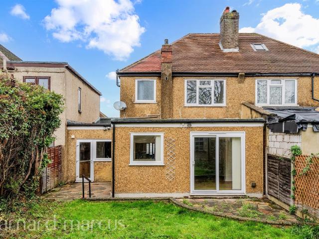 Somerset Close, New Malden KT3, 3 bed property to rent, £2,750 pcm | PrimeLocation