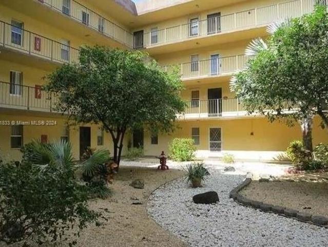 Somerset Dr Apt,lauderdale Lakes, Condo For Sale