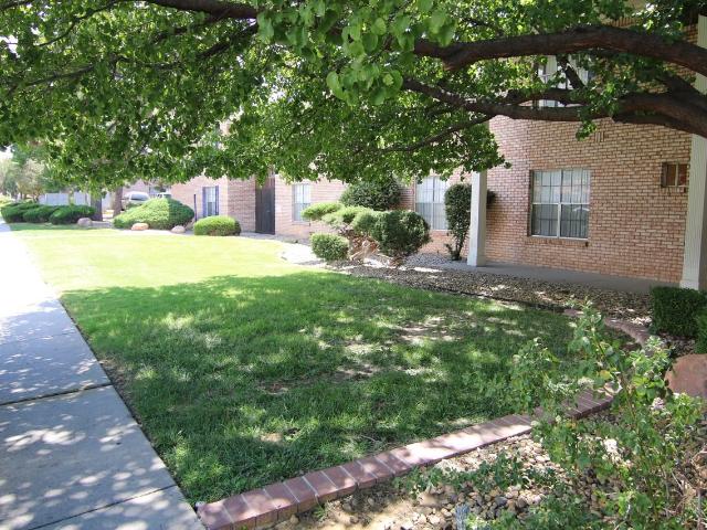 Somerset Park 2 Bedroom Apartment for Rent at 1201 Madeira Dr Se, Albuquerque, NM 87108 South San Pedro