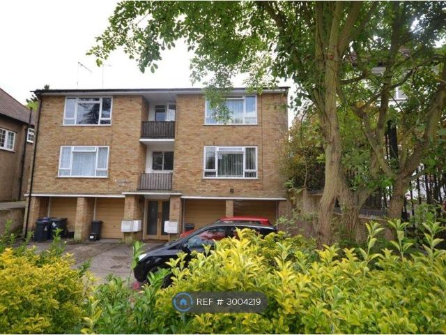 Somerset Road, Barnet EN5, 2 bed flat to rent, £1,650 pcm | PrimeLocation
