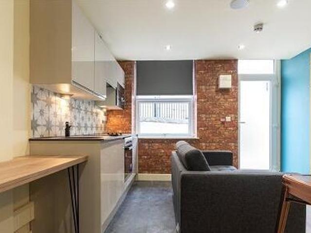 Somerset Road, Huddersfield, 1 Bedroom Apartment