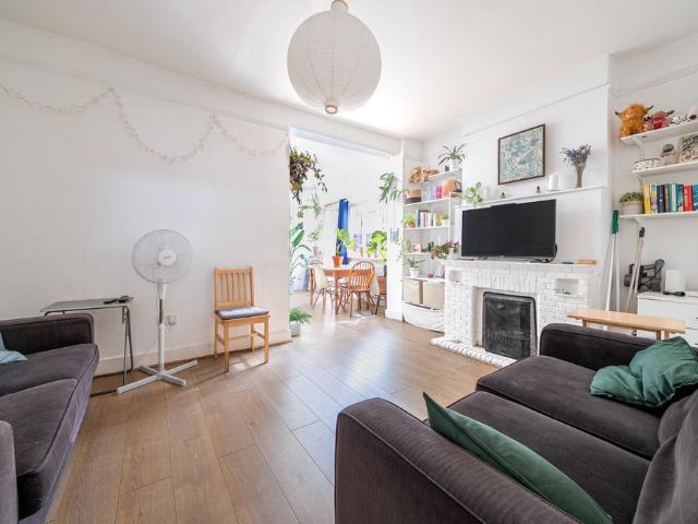 Somerset Road, Kingston upon Thames, KT1