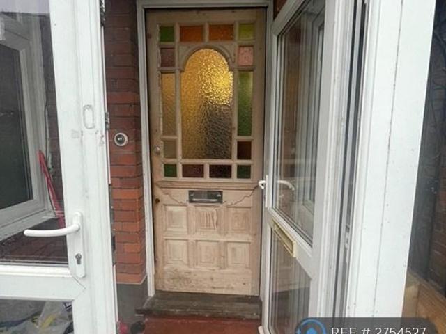 Somerset Road, London, NW4 3 bed semi detached house to rent £3,000 pcm £692 pw
