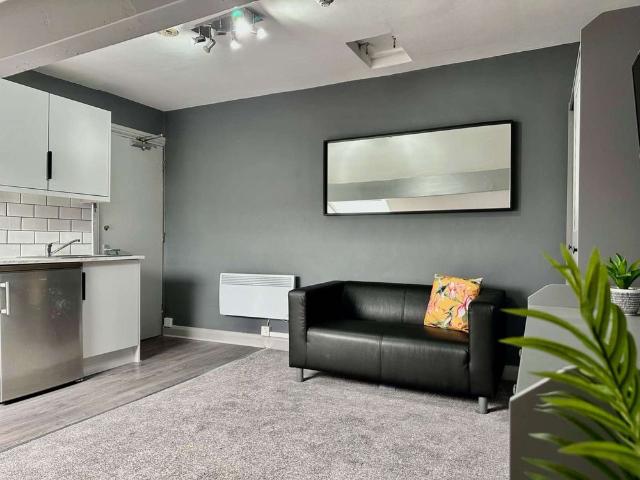 Somerset Road Room 4
