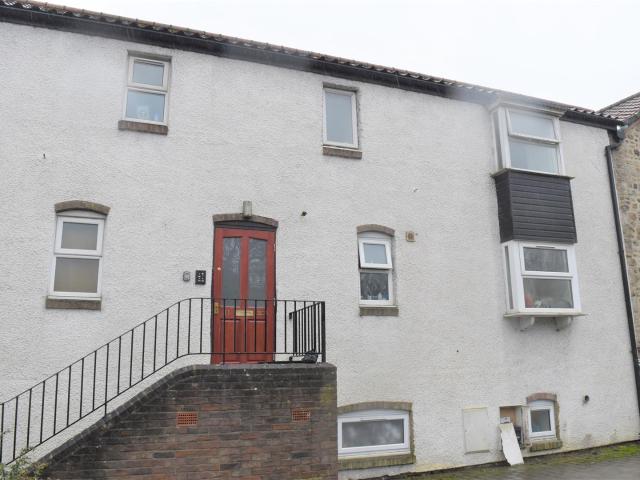 Somerset Row, Ripon, North Yorkshire, HG4 2QT