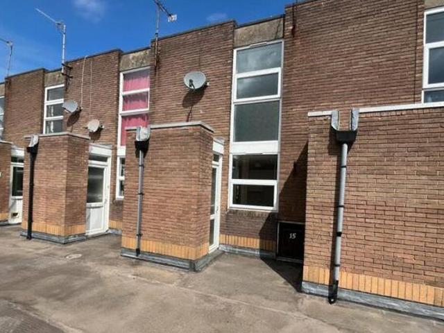 Somerset Square, Nailsea, 2 Bedroom Apartment