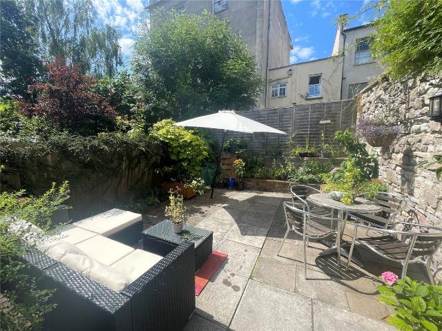 Somerset Street, Kingsdown, Bristol BS2, 4 bed terraced house to rent, £1,850 pcm | PrimeLocation