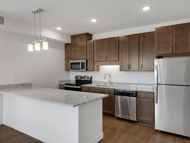 Sonder House 1 Bedroom Apartment for Rent at 5801 Xerxes Ave N, Brooklyn Center, MN 55430