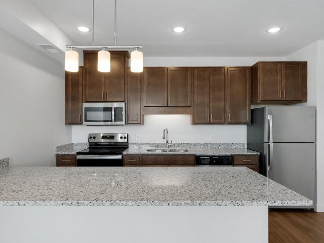 Sonder House 2 Bedroom Apartment for Rent at 5801 Xerxes Ave N, Brooklyn Center, MN 55430