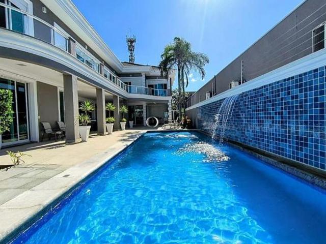 Sonho de Verão Deslumbrante Mansão pé na areia com 6 Suítes à ven