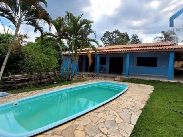 Sonho de Chácara em Salto: Terreno Amplo, Árvores Frutíferas e Lago!