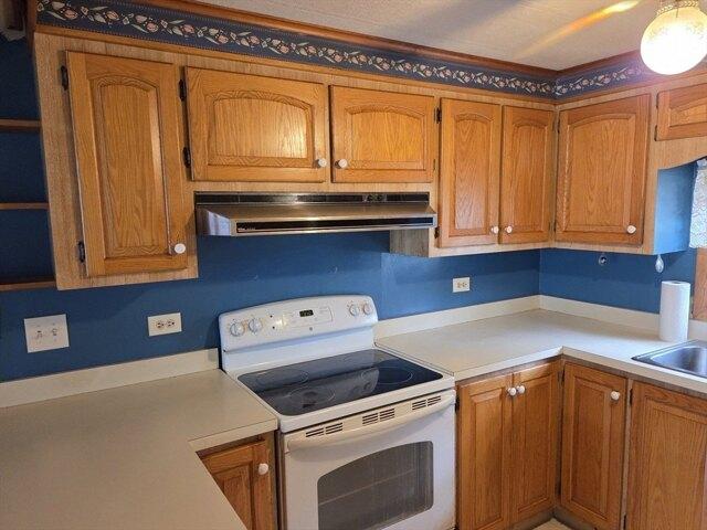 Sonia Dr, Marlborough, Property For Sale