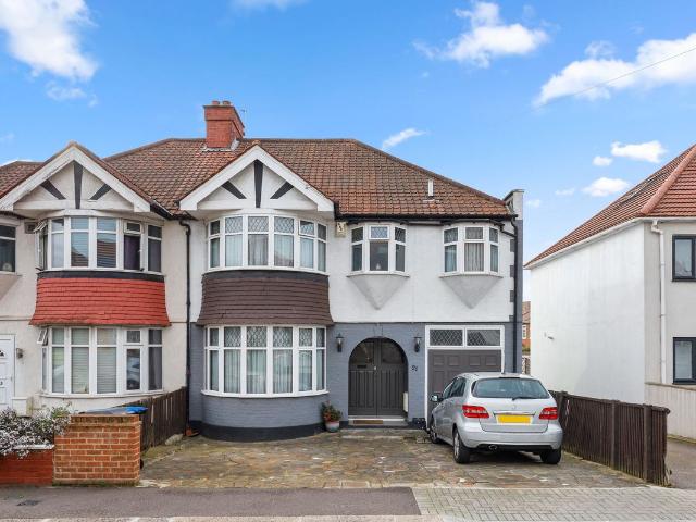 Sonia Gardens, London NW10, 5 bed semi detached house to rent, £4,000 pcm | PrimeLocation