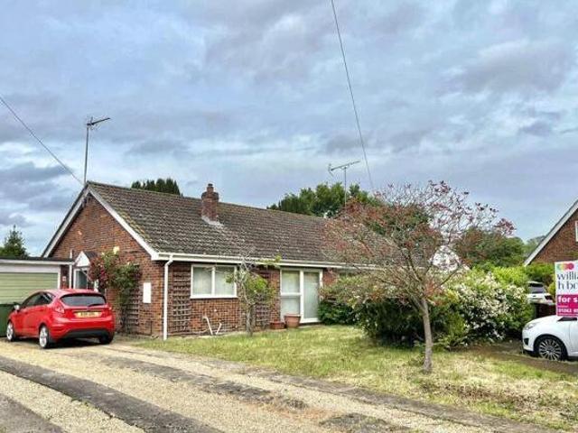 Soanes Court, Lyng, 2 Bedroom Semi detached