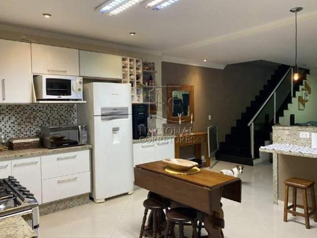 Sobado à venda 179m² 3 suítes, 3 vagas Parque São Vivente Mauá?SP
