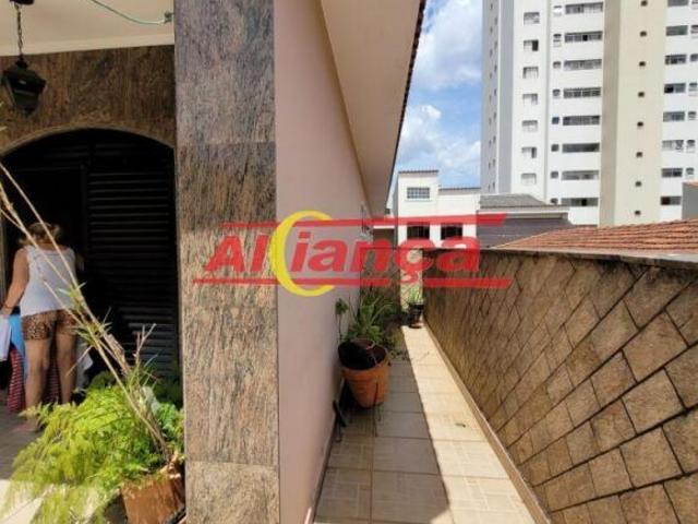 Sobradão próximo Hospital Nipo