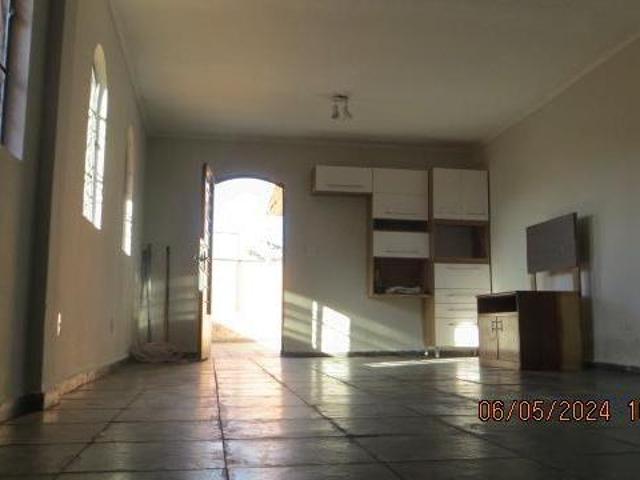 SOBRADO/03 DORMITÓRIOS/01 SUITE/EDICULA/QUINTAL/02 VAGAS/PIRITUBA/IMPECÁVEL