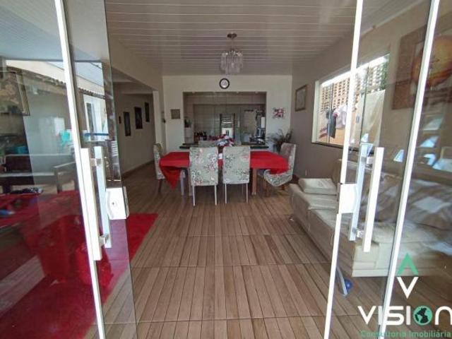 Sobrado 4 Quartos à Venda em Vicente Pires