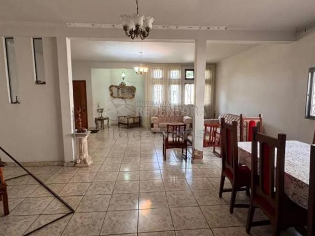 Sobrado Mançour Daud 5 Dormitórios