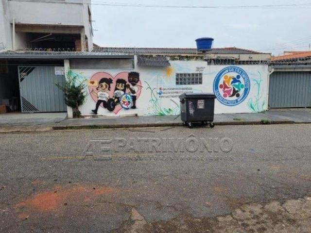 SOBRADO MISTO COM 3 PAVIMENTAÇÕES  MARIA DO CARMO  SOROCABA  NORTE