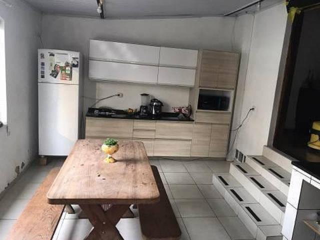 SOBRADO MIXTO, 160 M², 4 DTS, SALA, 3 WCS, VARANDA, COZINHA, QE, WC, AS. 2 VAGAS PARA AUTOS, Vila