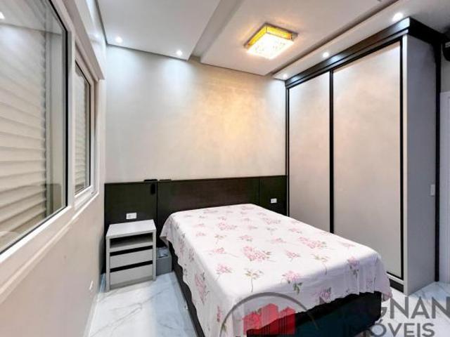 SOBRADO MOBILIADO, COM PISCINA E SUÍTE MASTER