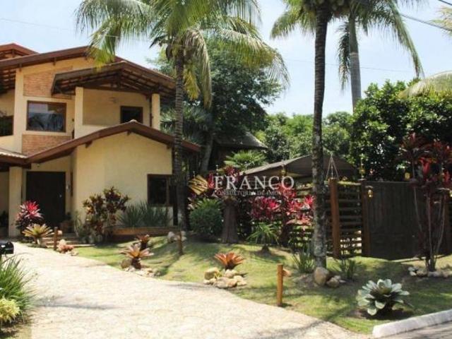 Sobrado mobiliado de alto padrão, com 5 dormitórios, 450 m² venda ou aluguel Condomínio Taubaté