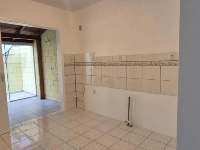 SOBRADO MOBILIADO EM CONDOMÍNIO COM 2 QUARTOS 1 VAGA, BAIRRO FÁTIMA CANOAS
