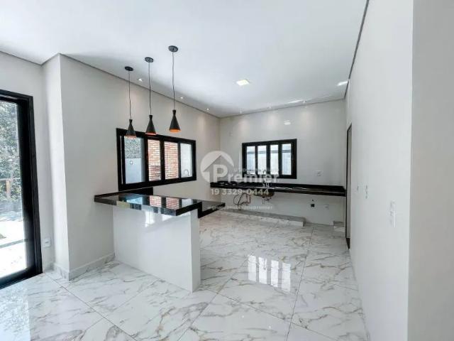 Sobrado Moderno 3 Suítes 180m² c/ Deck e Gourmet Condomínio Piazza Venezia, Indaiatuba