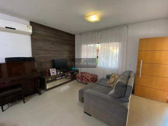 Condomínio Residencial João Filho 5 Sobrado Moderno | 160m² com Piscina e Energia Solar no Condomí