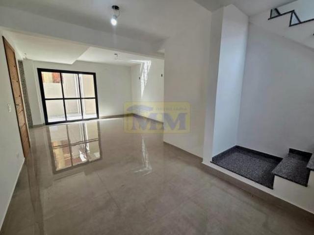 Sobrado Moderno com 3 Quartos em excelente localização em Pinhais!