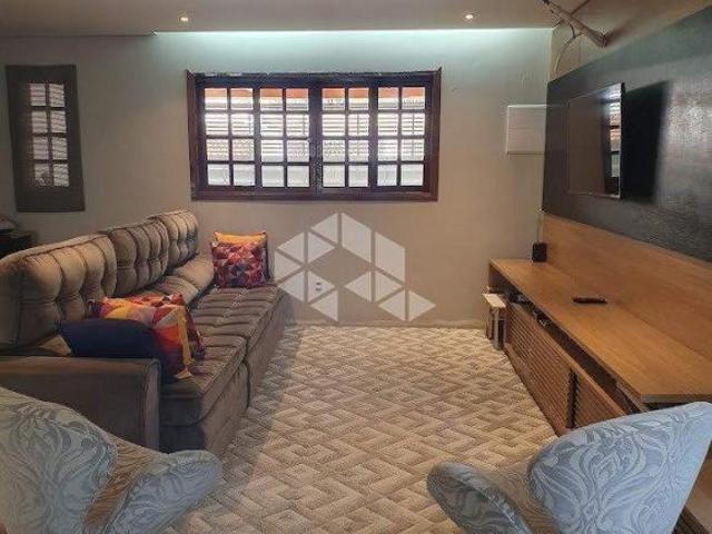 Sobrado moderno à venda nno bairro Bortolândia muito conforto e localização privilegiada