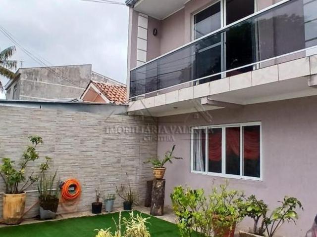 Sobrado moderno e bem localizado em Curitiba – 4 q
