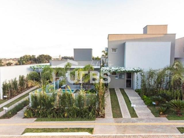 Sobrado Moderno no Condomínio Jardins Cannes de 150,40 m²