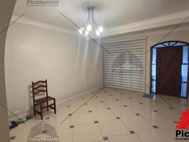 Sobrado Mooca rua super tranquila e residencial vago 164 metros área construída 3 dormitórios sendo