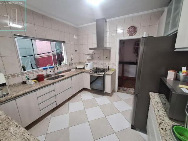 SOBRADO MOOCA 3 SUÍTES 4 VAGAS DE GARAGEM