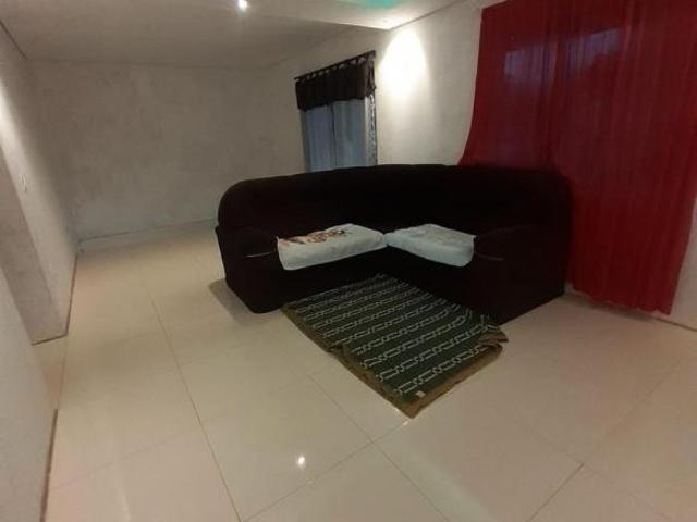 SOBRADO NÃO AVERBADO EM CONTENDA SJP! 03 QUARTOS, 03 BANHEIROS, GARAGEM!