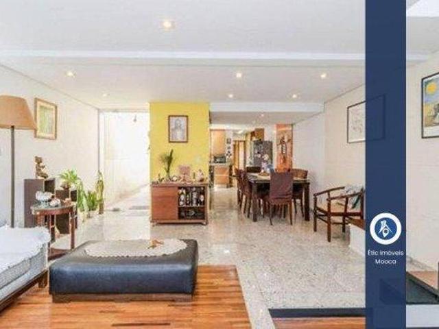Sobrado na Mooca, 222m², 4 Dormitórios, 4 Vagas