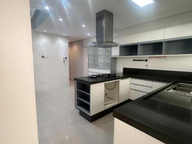 SOBRADO NA AGUA FRIA VENDA OU LOCACAO 3 SUITES 4 VAGAS