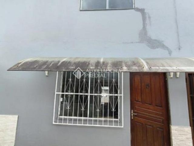Sobrado na Casa do Jardim em Viamópolis!