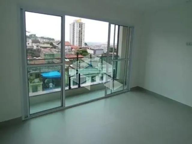Sobrado na Parada Inglesa com 3 dormitórios e 2 vagas de garagem