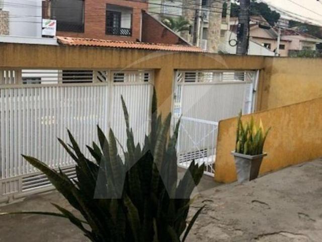 Sobrado na Parada Inglesa com 3 quartos, 5 vagas